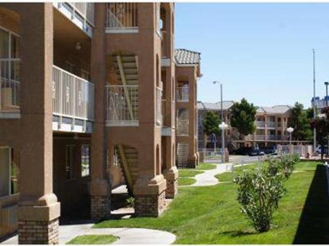 1 Bed Budget Suites Procyon