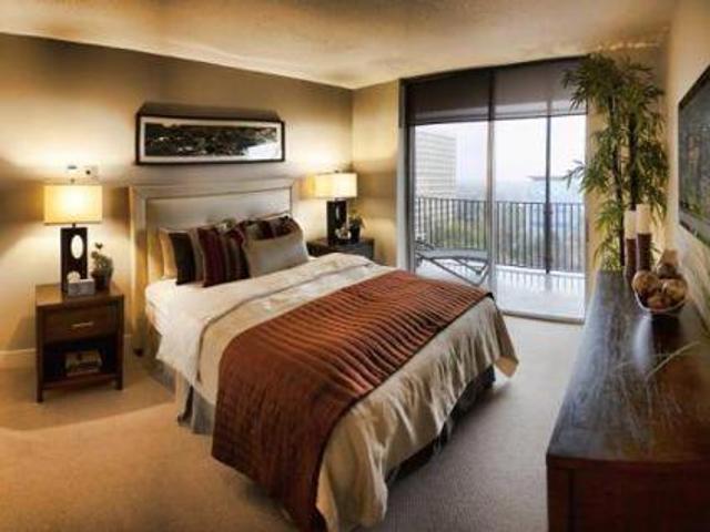 1 Bed Capitol Towers Apartments & Penthouses