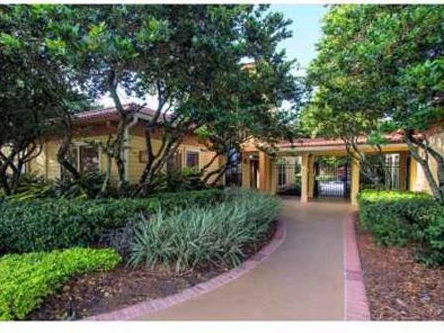 1 Bed Chickasaw Crossing