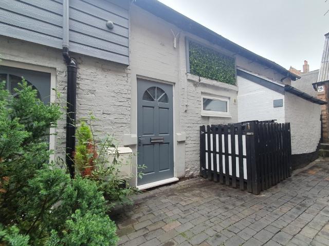 1 bed Cottage to Let