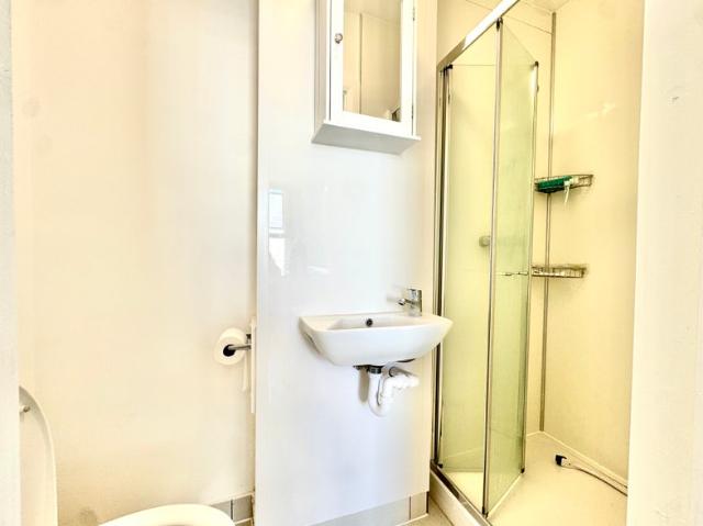 1 bed Clanricarde Gardens, Notting Hill Gate, W2