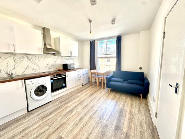 1 bed Clanricarde Gardens, Notting Hill Gate, W2