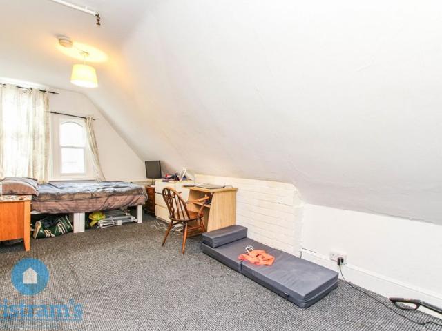 1 bed Detached House for Rent
