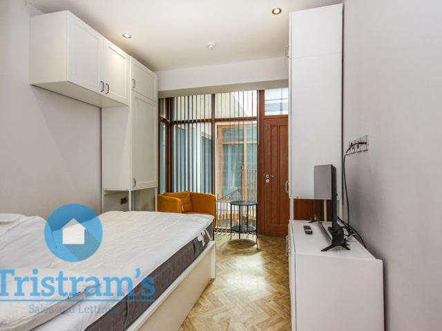 1 bed Detached House for Rent