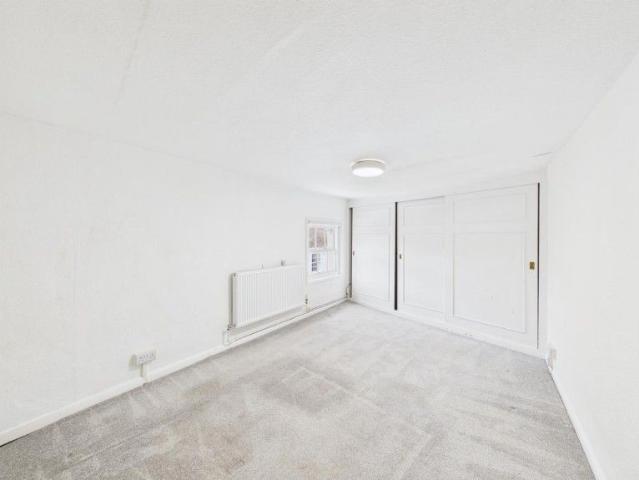 1 BED Duplex To rent