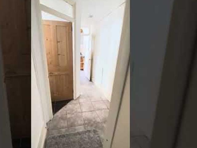 1 Bed Flat, Mackay Road, SW4