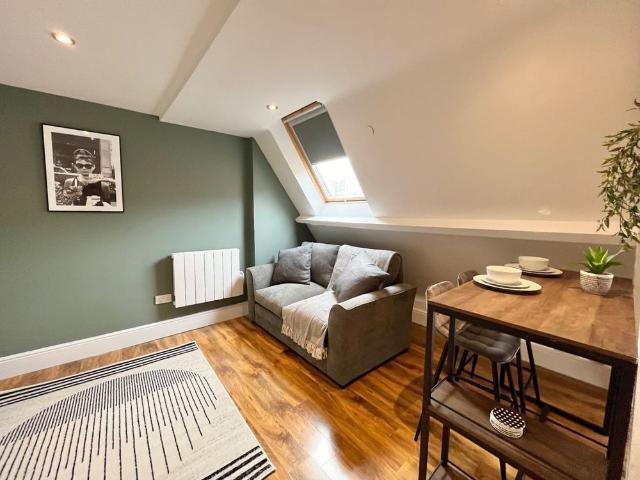 1 Bed Flat, Market Street, NG1