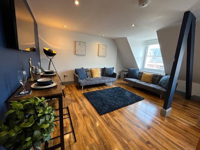 1 Bed Flat, Market Street, NG1