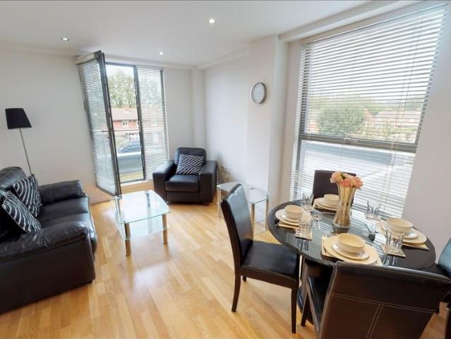 1 Bed Flat, Marlborough Street, L3