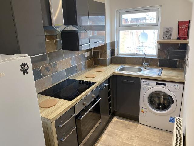 1 Bed Flat, Mere Road, LE2