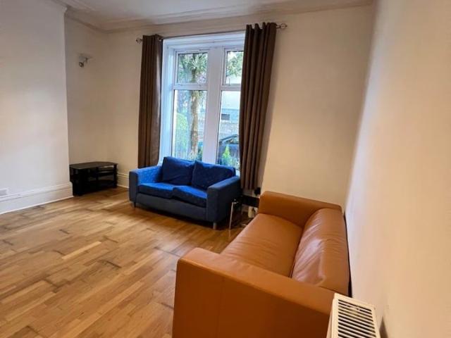 1 Bed Flat, Mid Stocket Road, AB15