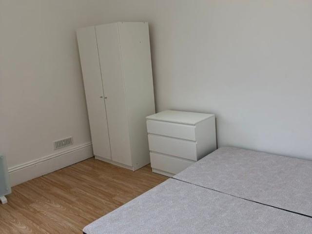 1 Bed Flat, Middleton Street, G51
