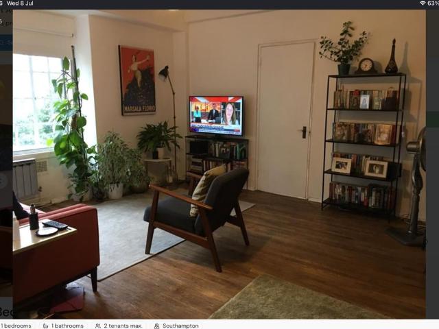 1 Bed Flat, Millbrook Road East, SO15
