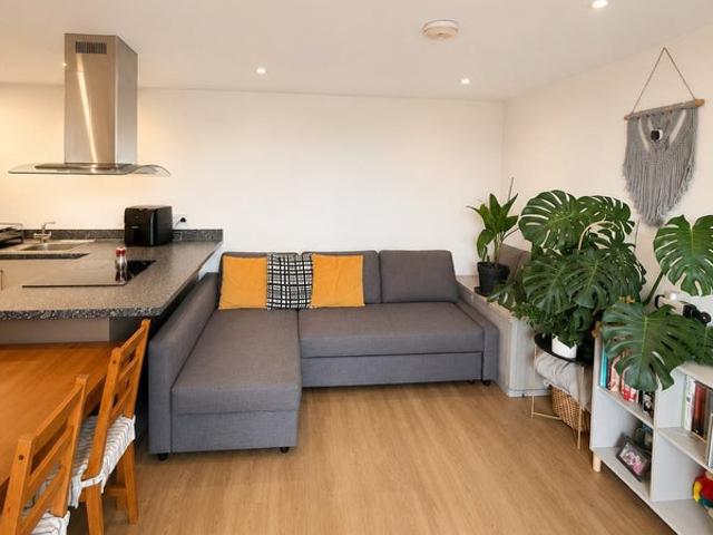 1 Bed Flat modern near Canary Wharf and Stratford
