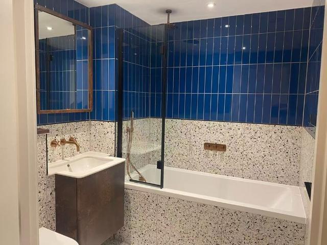 1 Bed Flat, Monarch Square, SW11