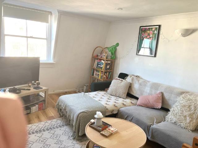 1 Bed Flat, Montpelier Road, BN1