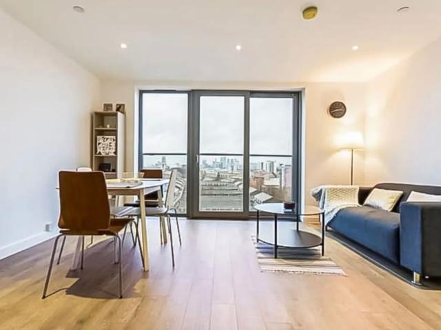 1 Bed Flat, Moro Apartments, E14