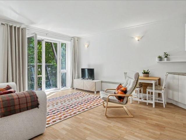 1 Bed Flat, Naxos Building, E14