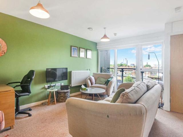 1 Bed Flat, New Kent Road, SE1