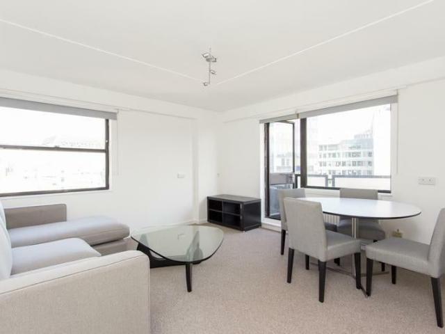 1 Bed Flat, Newton Street, WC2B