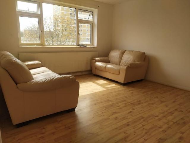 1 Bed Flat, Nightingale Road, N22