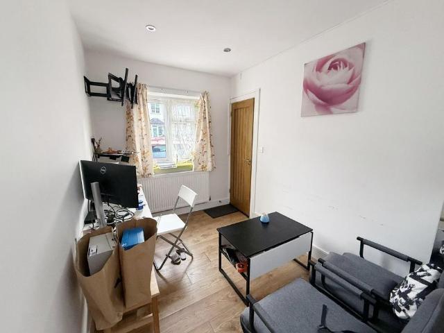 1 Bed Flat, Northumberland Road, HA2