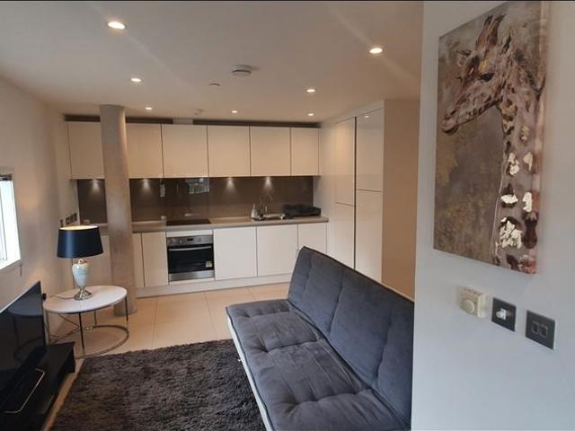 1 Bed Flat, Nottingham One Tower, NG1
