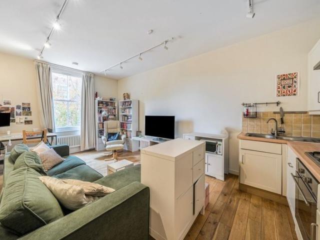 1 Bed Flat, Oval Mansions, SE11