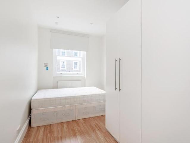 1 Bed Flat, Oakley Street, SW3
