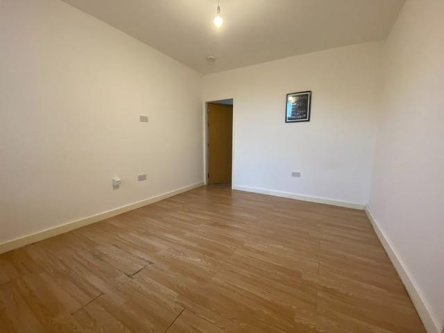 1 Bed Flat, Off Evington Rd, LE2