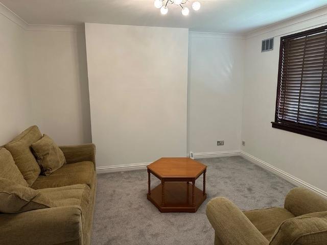 1 Bed Flat, Oldcroft Place, AB16