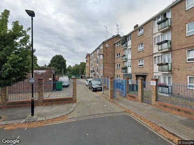 1 Bed Flat, Oldegate House, E6
