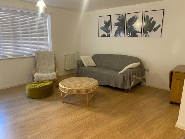 1 Bed Flat, Orchard Court, SE26
