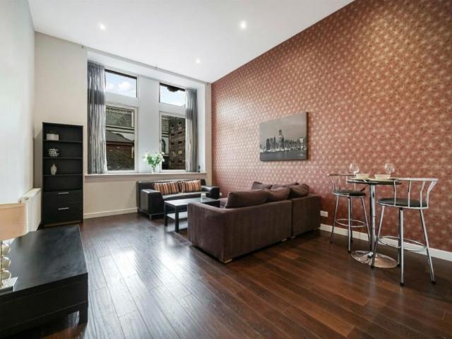 1 Bed Flat, Oswald St, G1