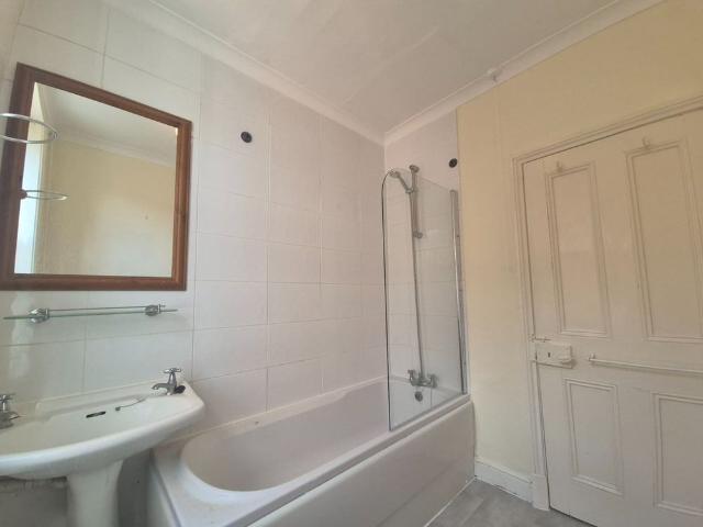 1 Bed Flat, Aylestone Road, LE2