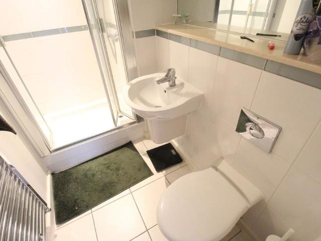 1 Bed Flat, Abbott's Wharf, E14
