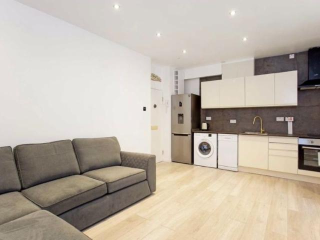 1 Bed Flat, Abbey House, NW8