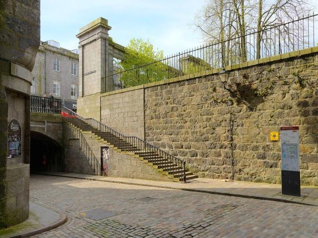 1 Bed Flat, Aberdeen, AB10