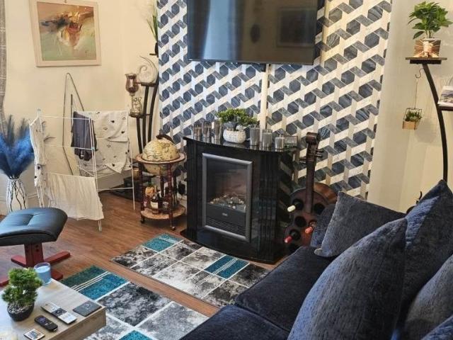1 Bed Flat, Affleck St, AB11