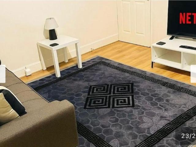 1 Bed Flat, Albert Road, E16