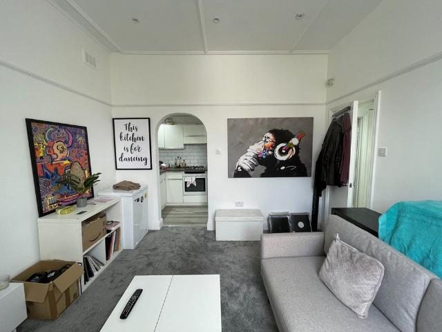 1 Bed Flat, Alexandra Road, NW8