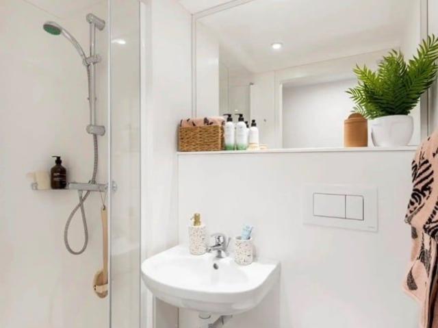 1 Bed Flat, Altura, B15