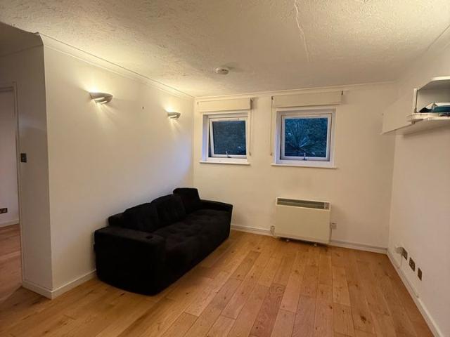 1 Bed Flat, Anns House, W6