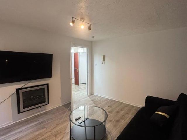 1 Bed Flat, Budhill Avenue, G32