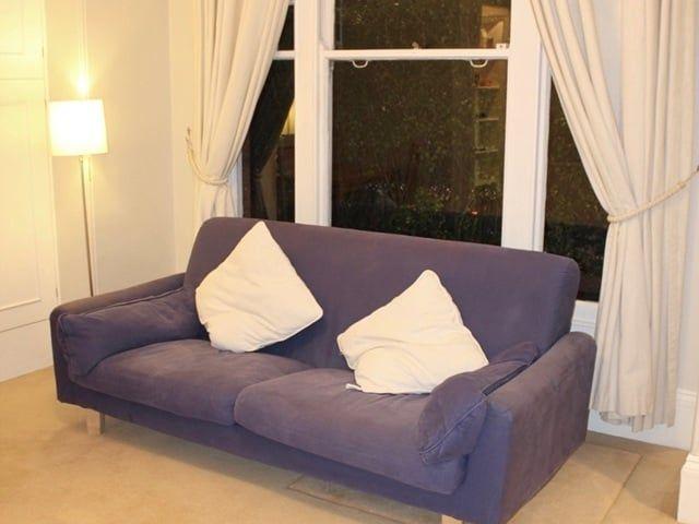 1 Bed Flat, Buer Road, SW6