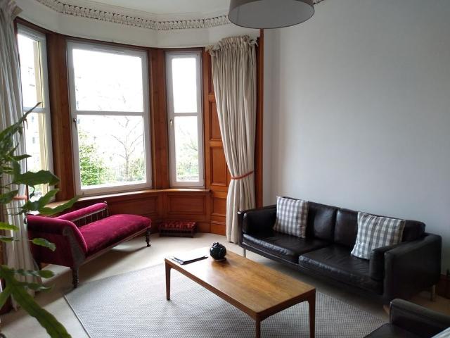 1 Bed Flat, Balcarres Street, EH10
