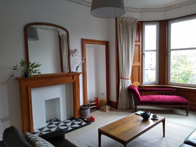 1 Bed Flat, Balcarres Street, EH10