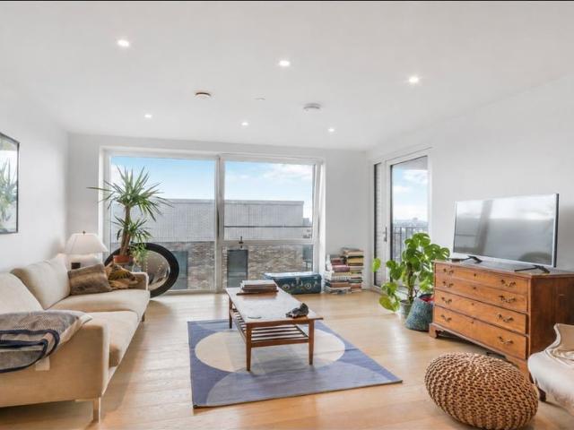 1 Bed Flat, Baldwin Point, SE17