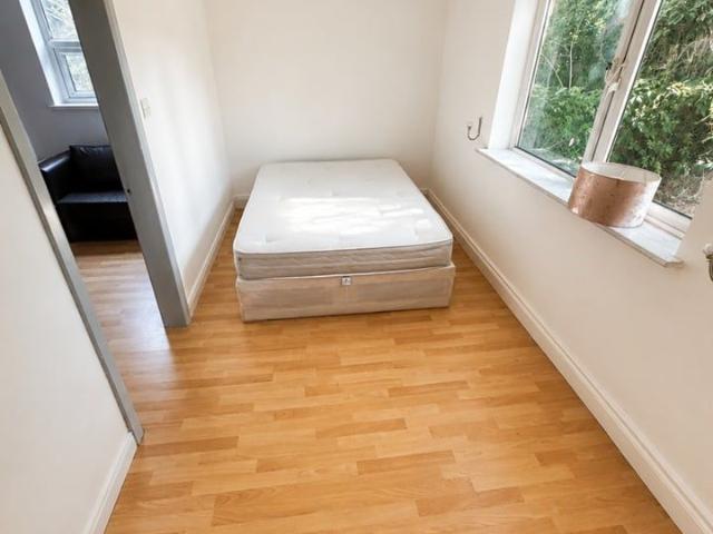 1 Bed Flat, Barnabas Road, E9