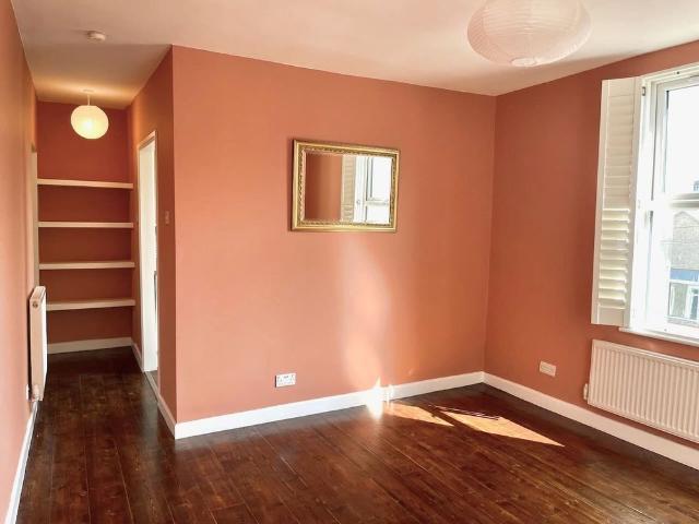 1 Bed Flat, Bathwell Road, BS4